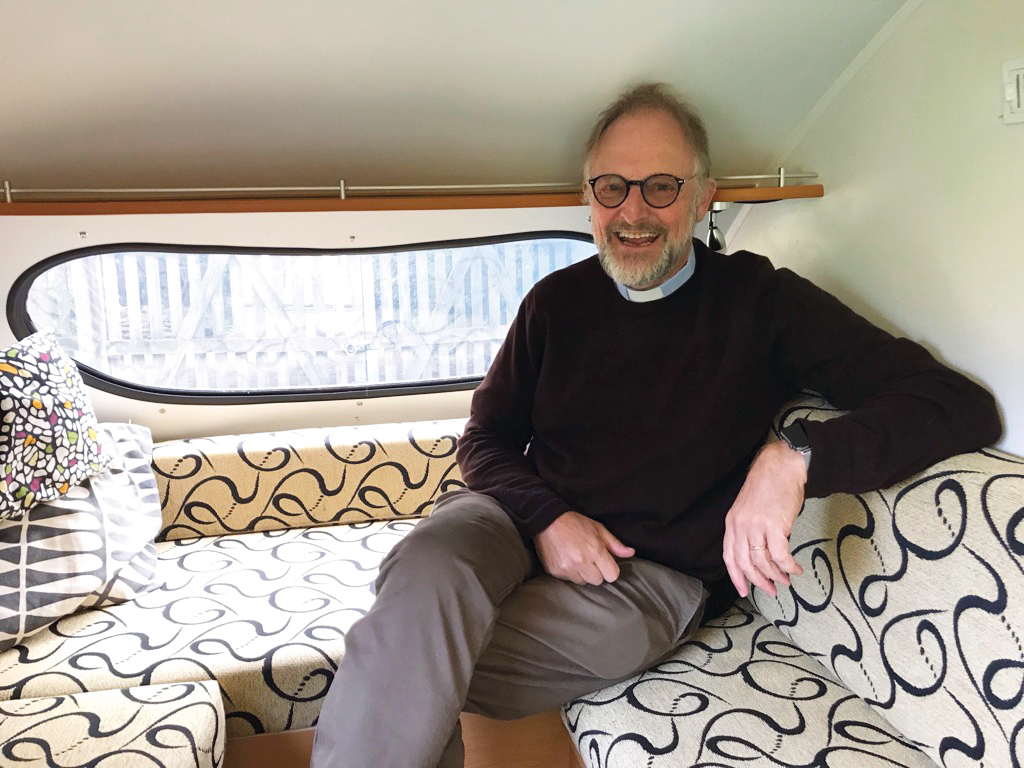 In the pod: it’s au revoir – not goodbye – to Peter Clark as he retires ...